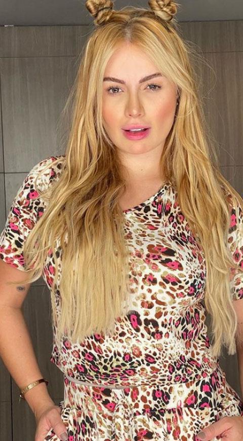 Sara Uribe Fotos Sensuales Cuando Era Más Joven La Mega
